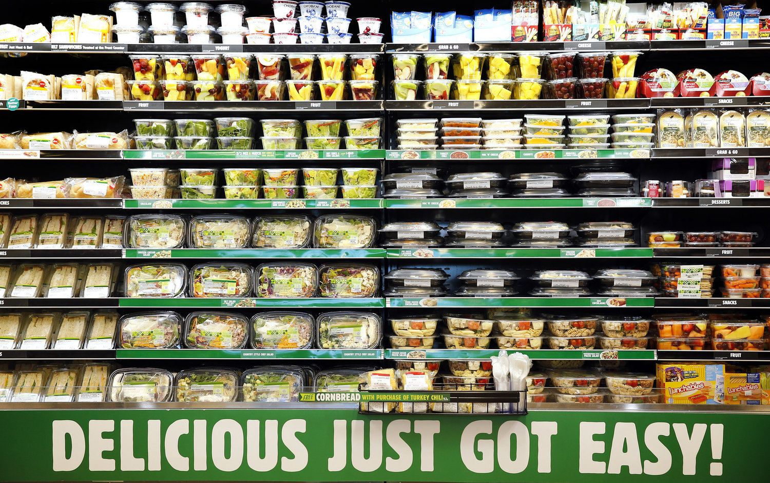 7-Eleven Grows Lettuce Indoors for Tokyo Stores